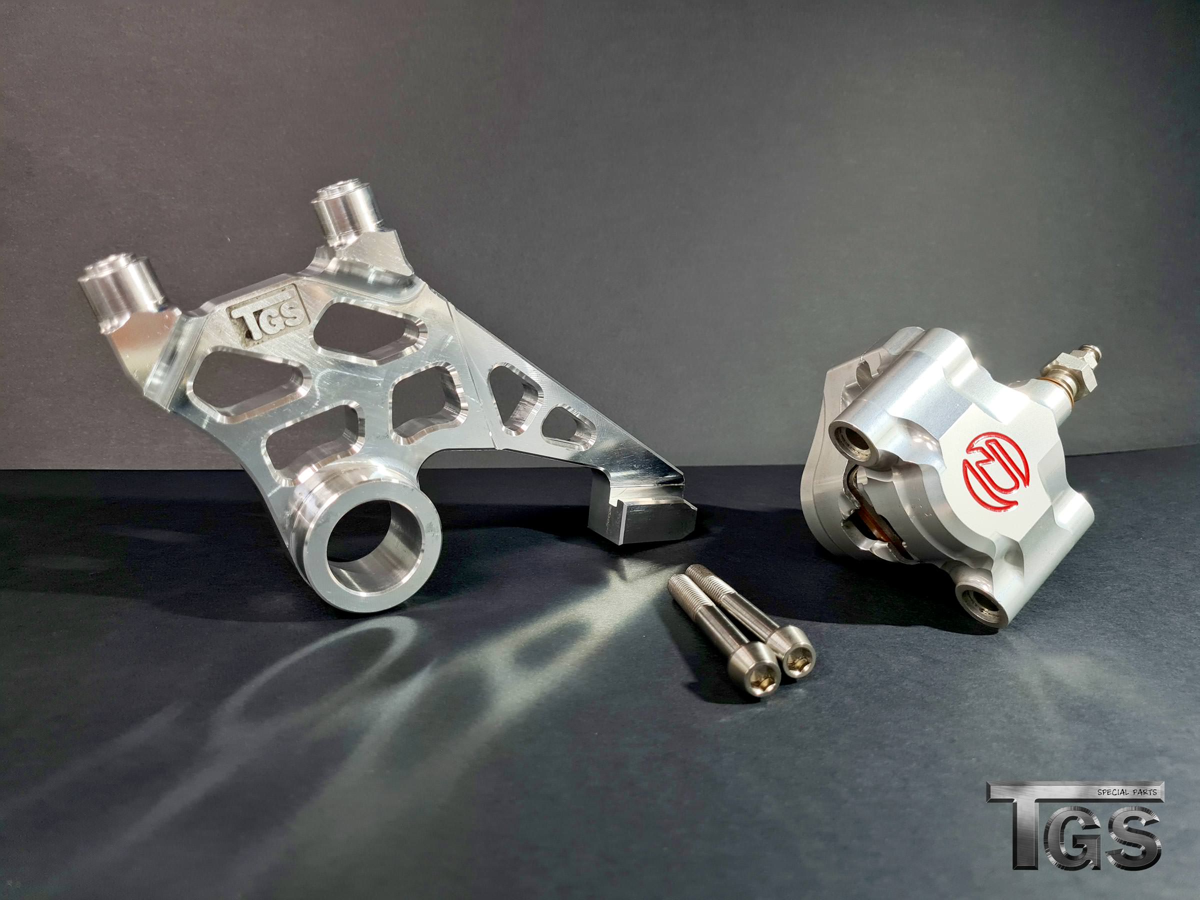 ΠΙΣΩ ΔΑΓΚΑΝΑ DRAGSTER SUZUKI HAYABUSA GEN2 - BKING - TGS Parts